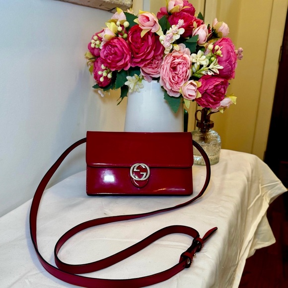 Gucci | Bags | Gucci Raspberry Patent Leather Crossbody Bag With Gg ...
